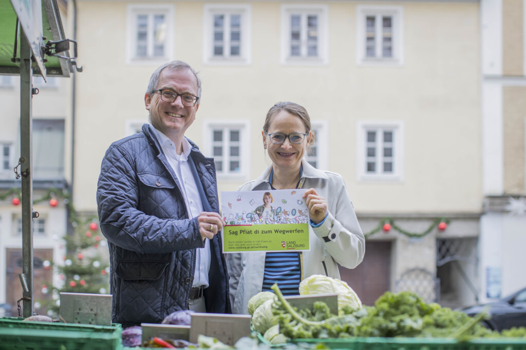 Sag Pfiat di zum Wegwerfen - Land Salzburg